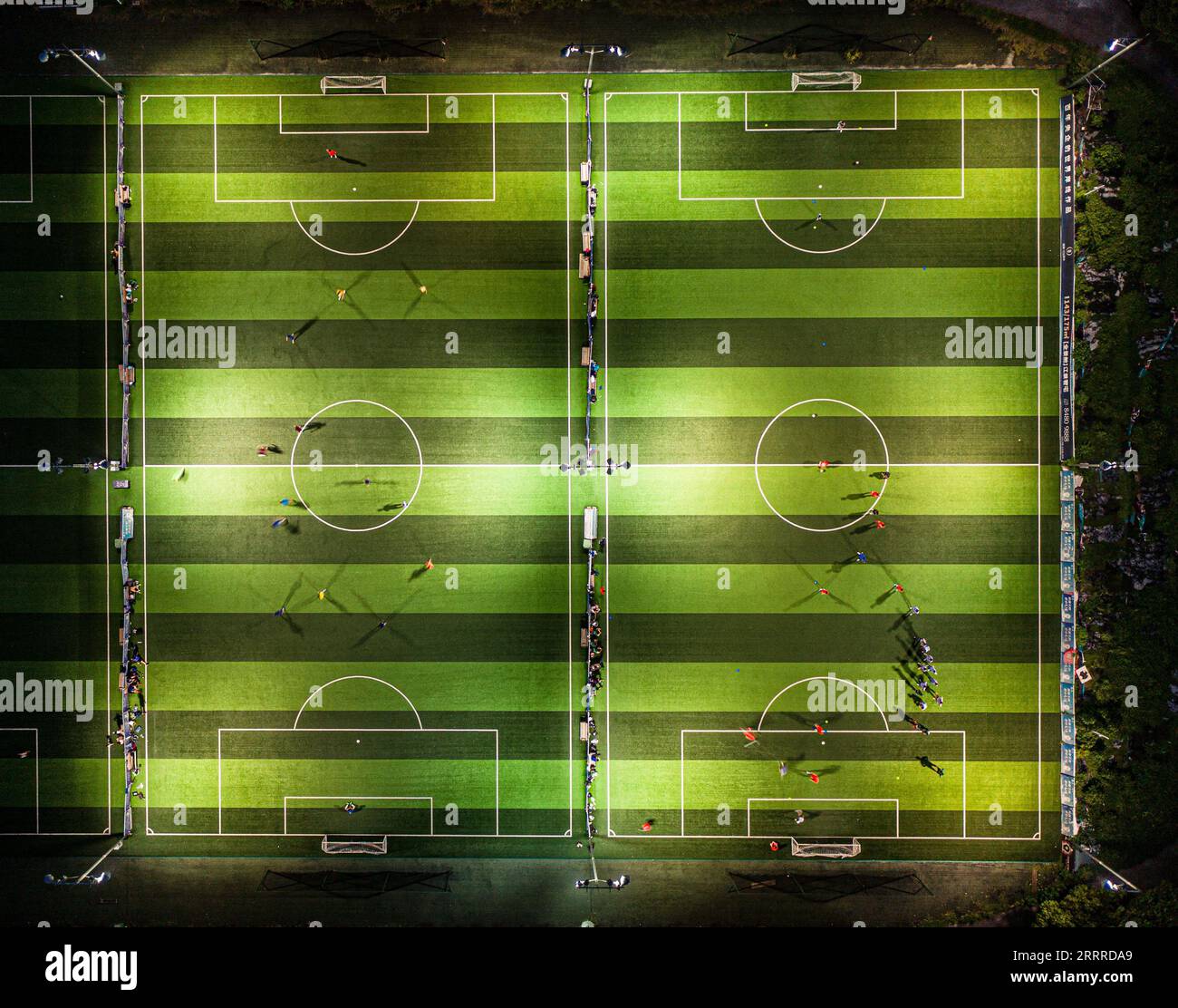 Football pitch bright lights hi-res stock photography and images - Alamy