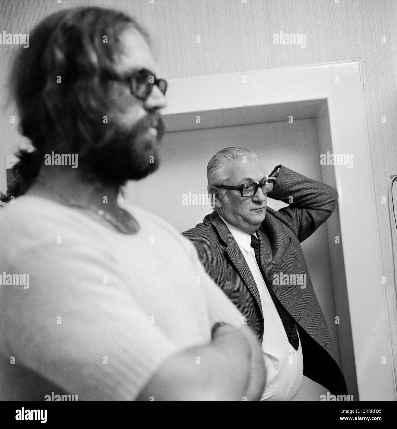 70s film crew hi-res stock photography and images - Alamy