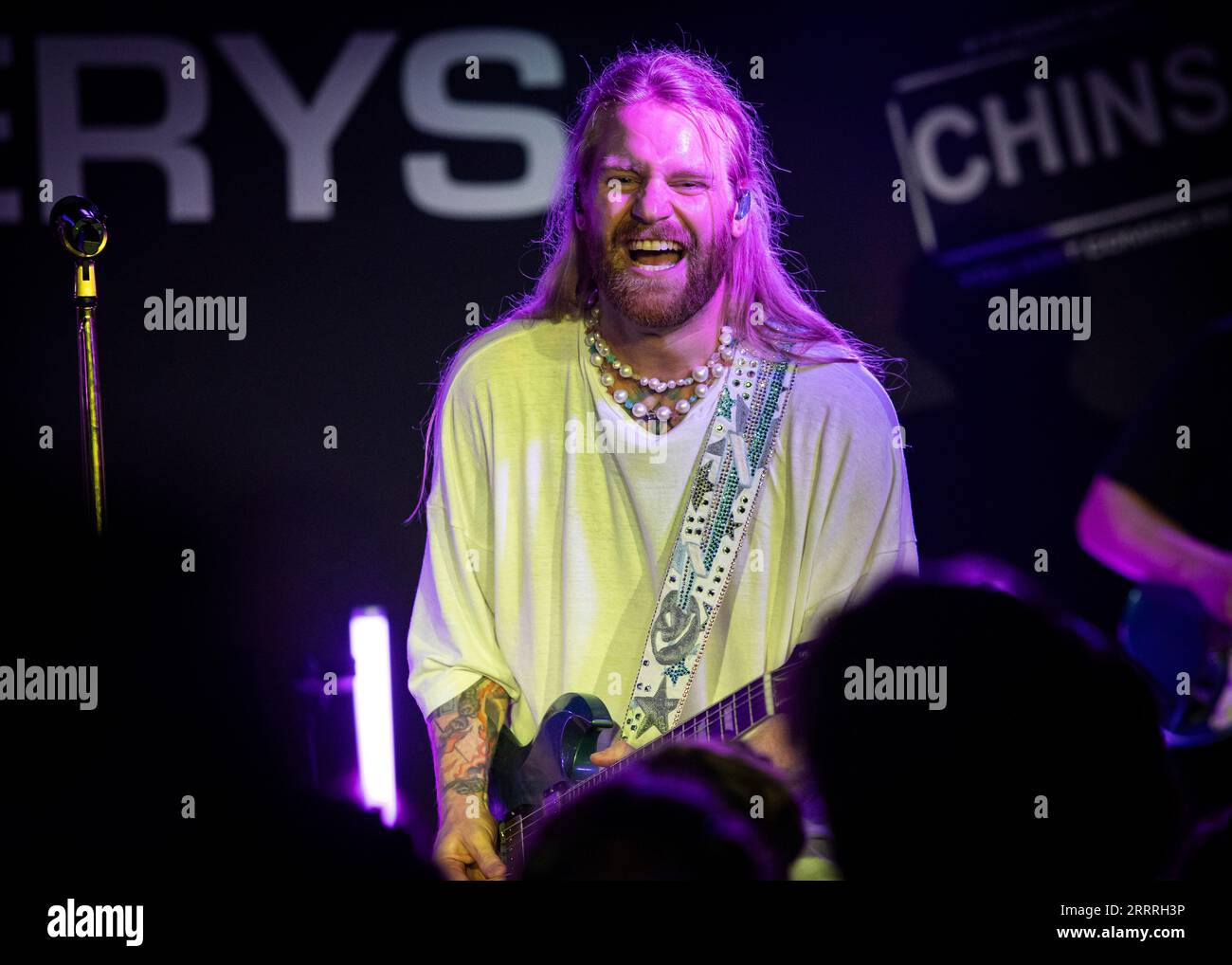 Sam Ryder (UK Eurovision entrant) playing an intimate gig at Chinnerys ...