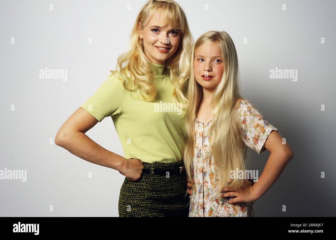 Simone Christ, deutsche Musikerin und Sängerin, mit Tochter Vivien ...