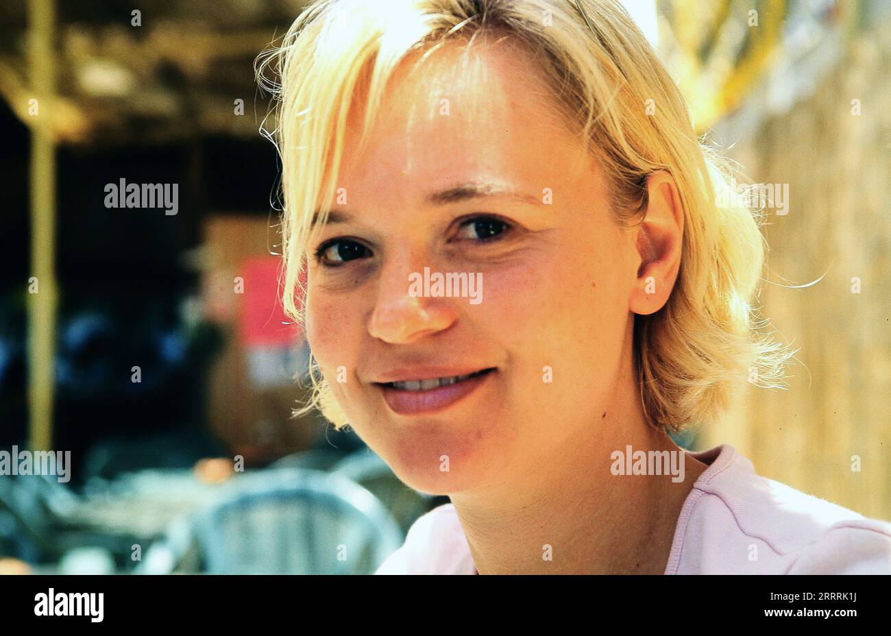 Simone Christ, deutsche Musikerin und Sängerin, im Urlaub auf der Insel ...