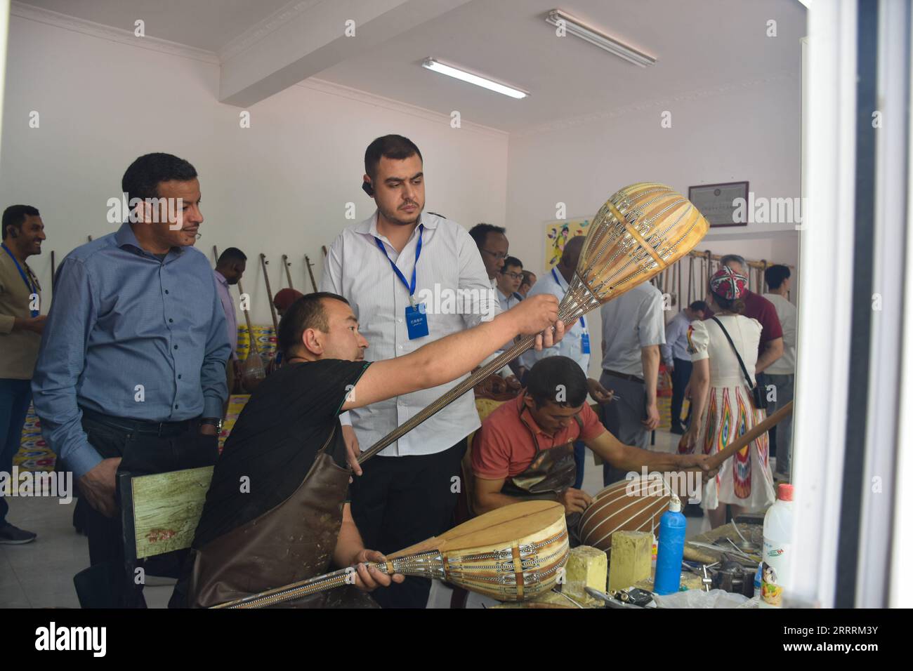 Arab musical instruments hi-res stock photography and images - Alamy