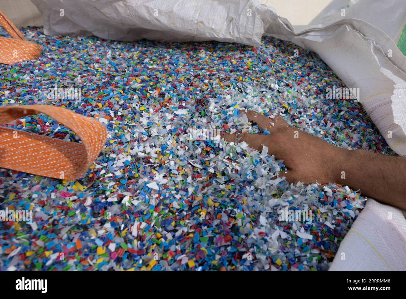 Solutions to plastic pollution hi-res stock photography and images - Alamy