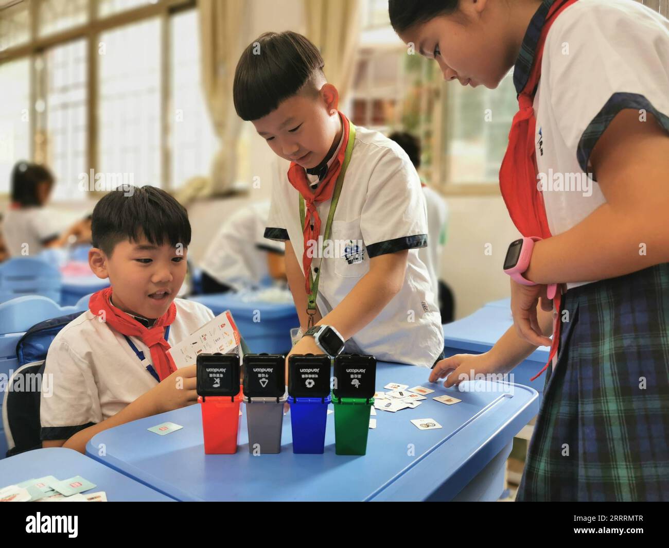 230605 -- GUANGZHOU, June 5, 2023 -- This undated photo shows students ...