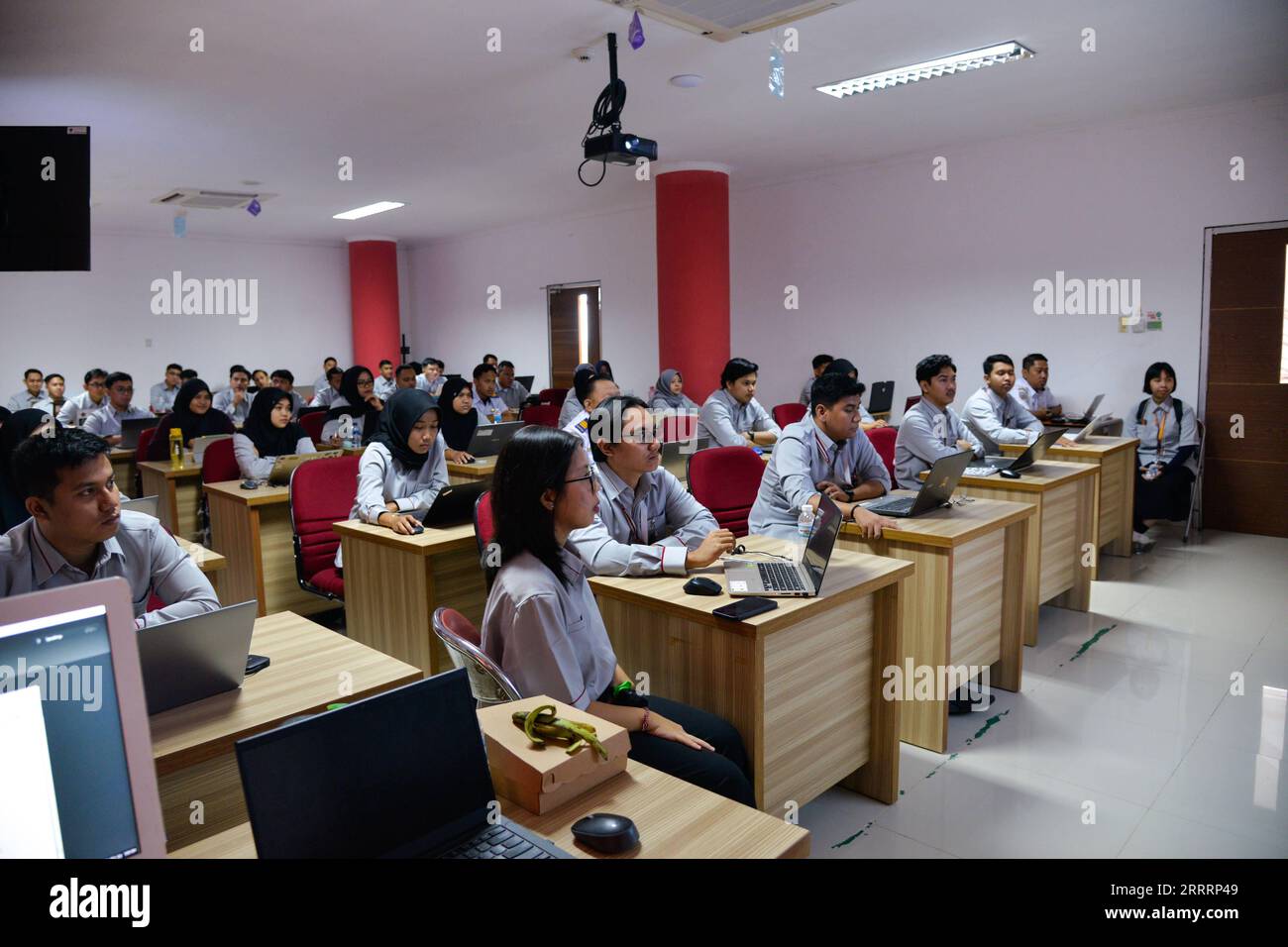 230608 -- JAKARTA, June 8, 2023 -- Trainees take Jakarta-Bandung High ...