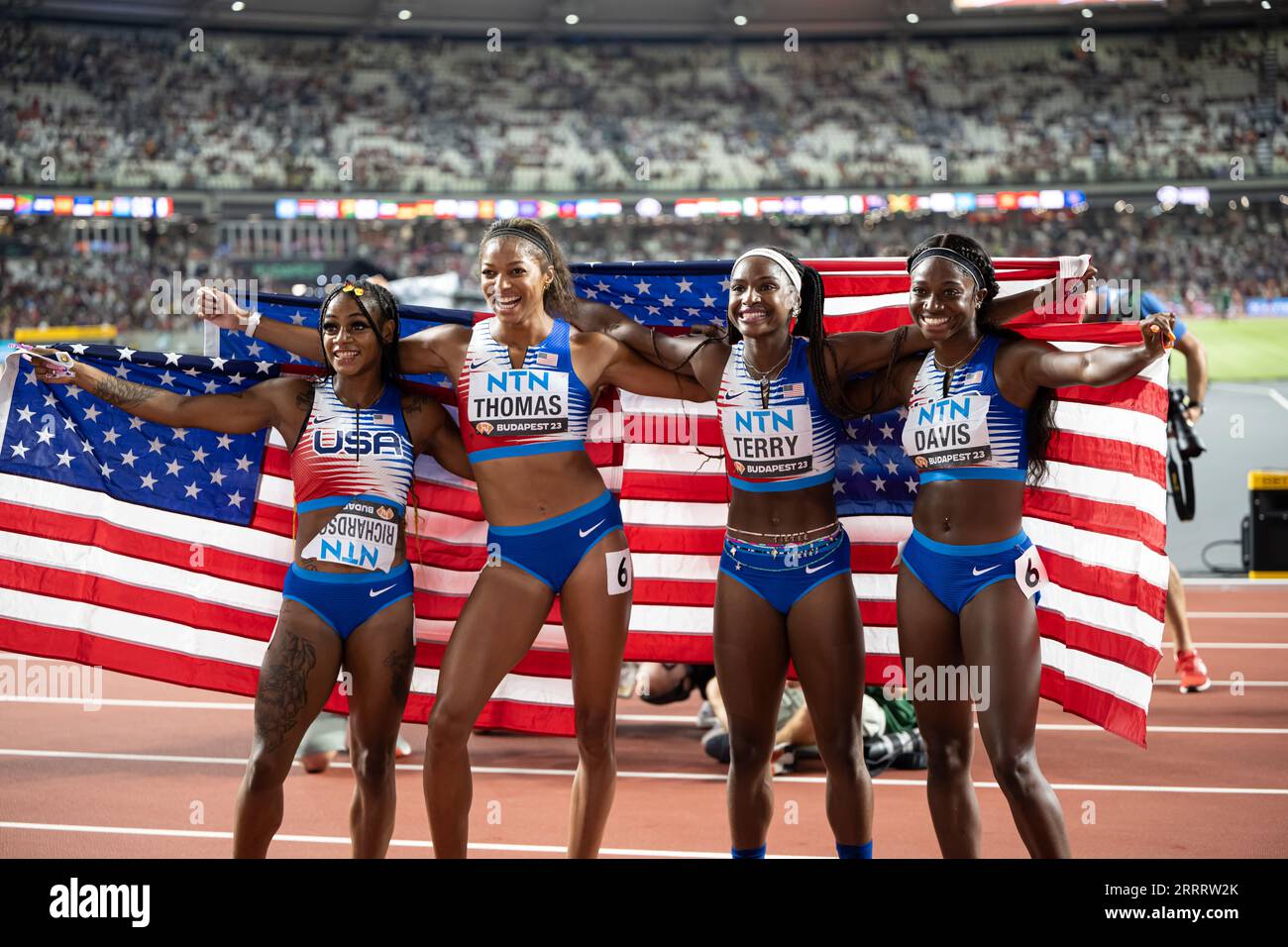 Gabrielle THOMAS, Sha'Carri Richardson,Twanisha TERRY,Tamari DAVISwith ...