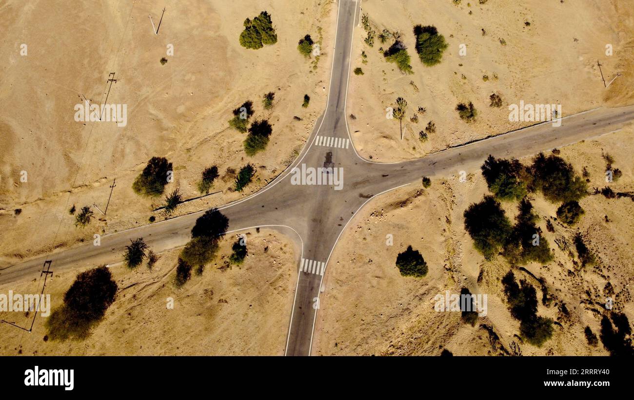 Cross section of a sand dune hi-res stock photography and images - Alamy