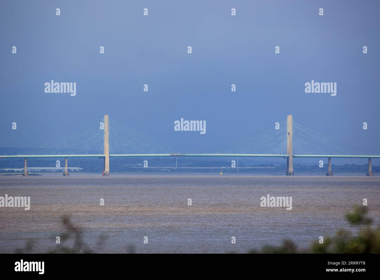 Stay cable bridge hi-res stock photography and images - Alamy
