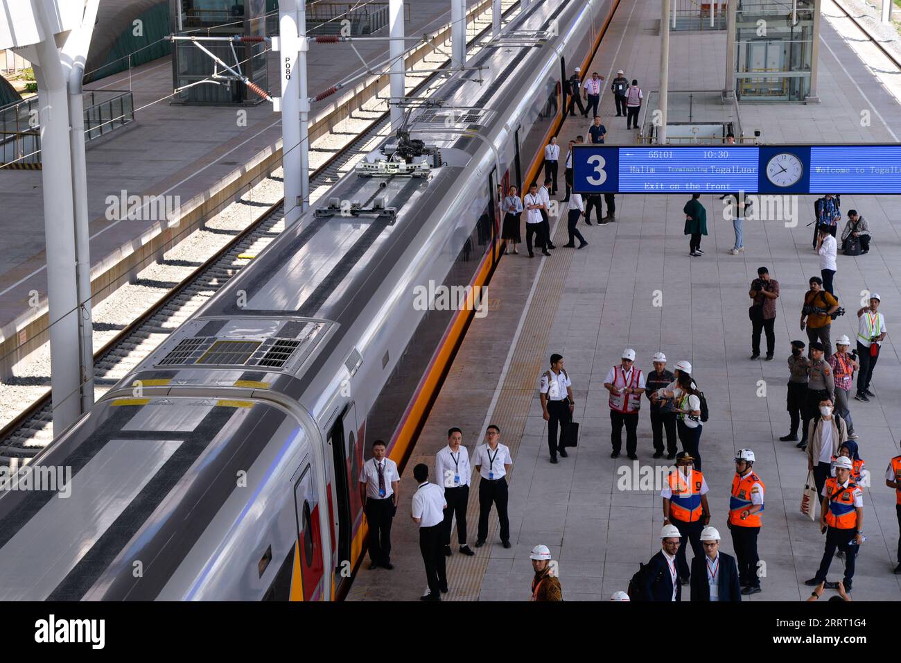 Tegalluar high speed train station hi-res stock photography and images ...