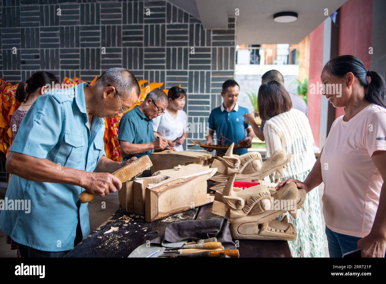 Miluo dragon boat hi-res stock photography and images - Alamy