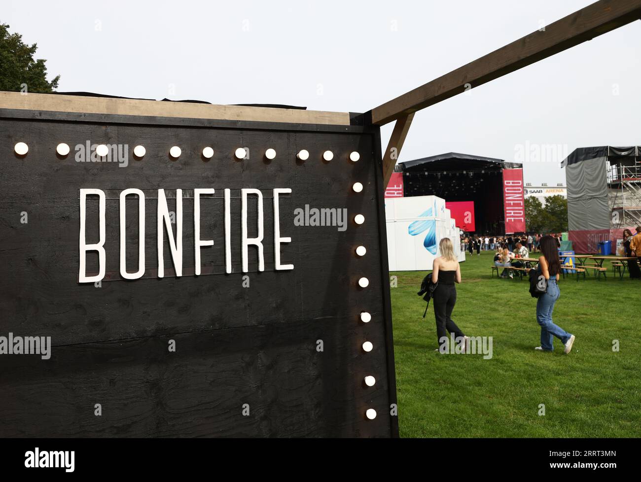 Bonfirefestival hi-res stock photography and images - Alamy