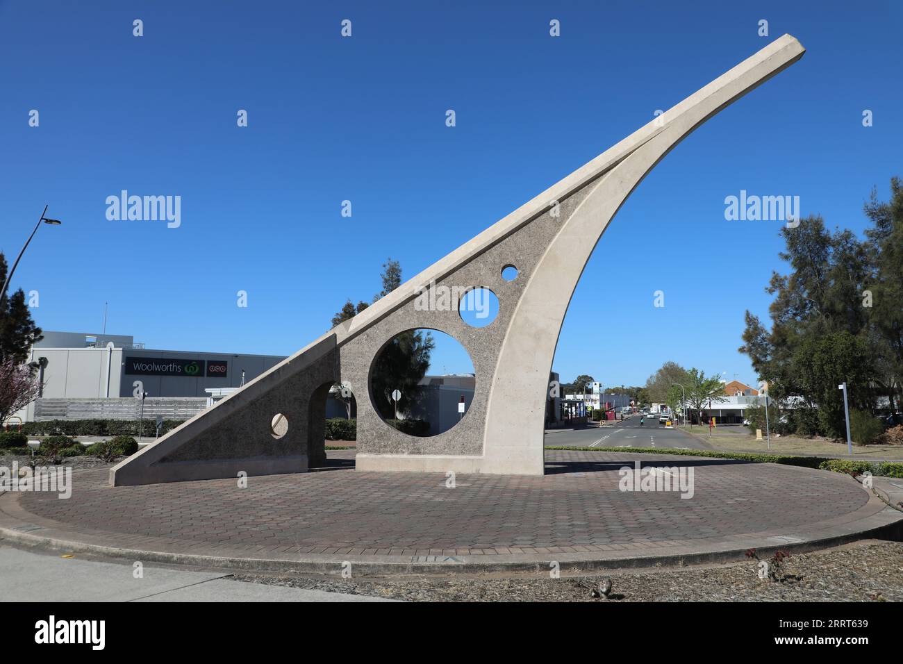 Singleton Sundial, tourist attraction in Singleton, New South Wales ...