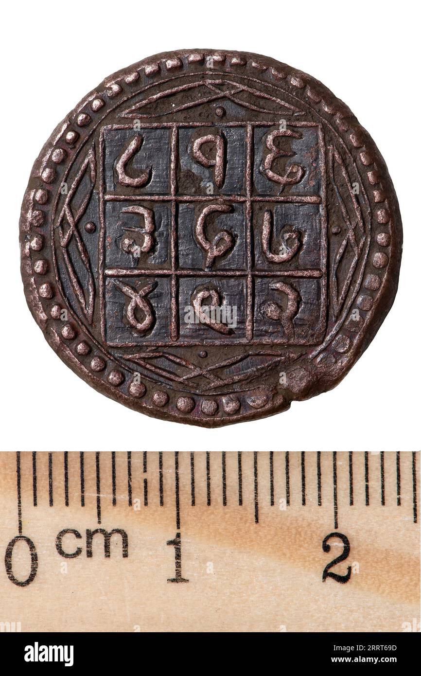 Ancient india coin hi-res stock photography and images - Alamy