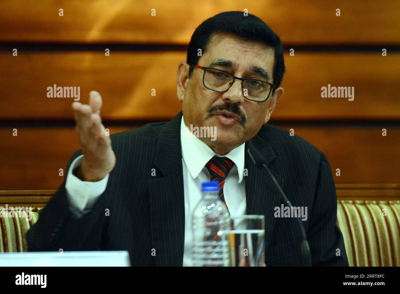 Sri lankan central bank hi-res stock photography and images - Alamy