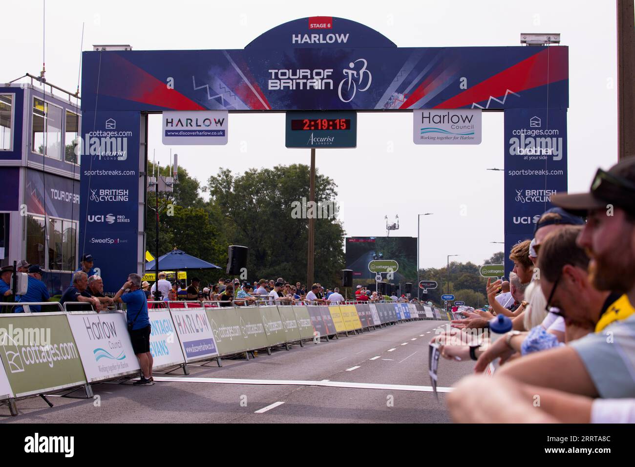 Finishing gantry hi-res stock photography and images - Alamy