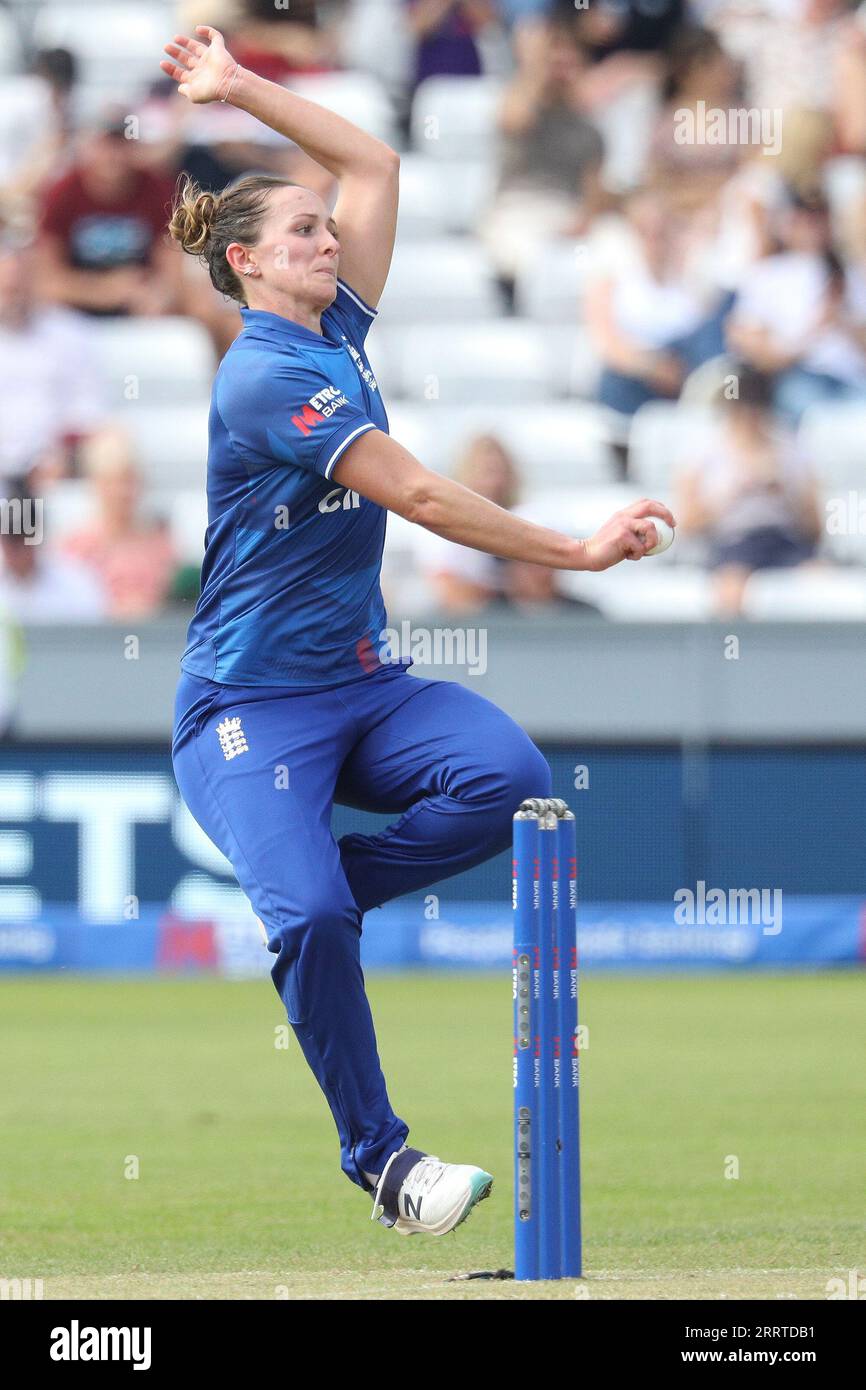 Kate cross hi-res stock photography and images - Alamy