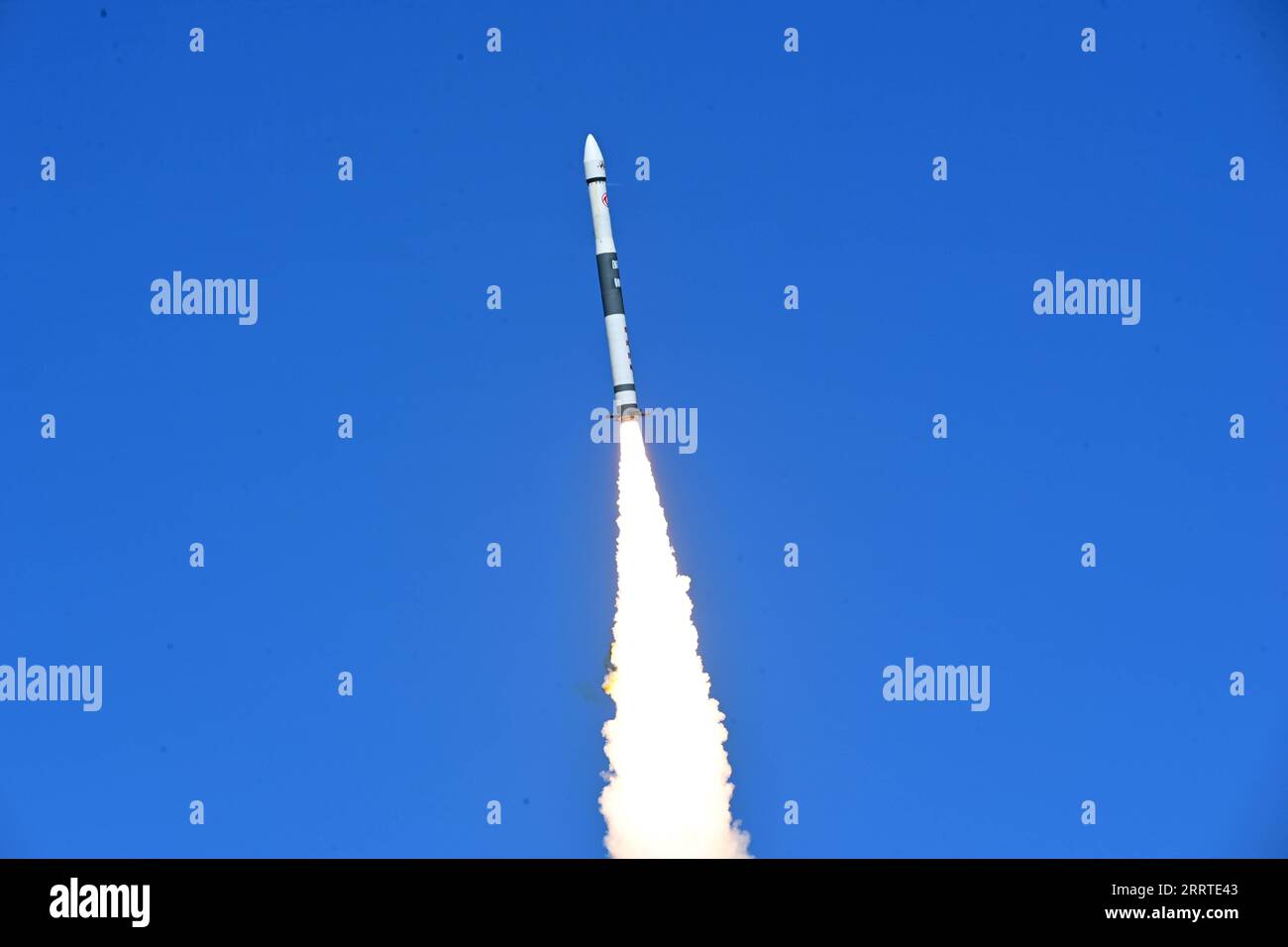 230720 -- JIUQUAN, July 20, 2023 -- A Kuaizhou-1A carrier rocket blasts ...