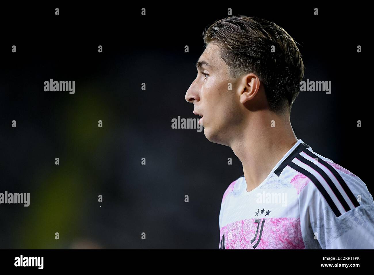 Fabio Miretti of Juventus FC looks on during the Serie A Tim match ...