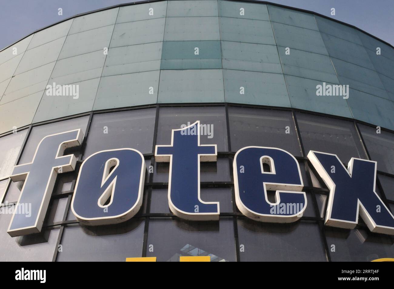 Arket store hi-res stock photography and images - Alamy