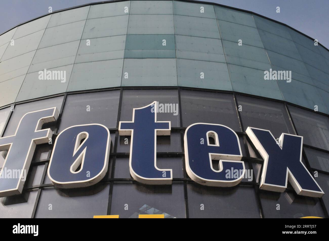 Arket store hi-res stock photography and images - Alamy