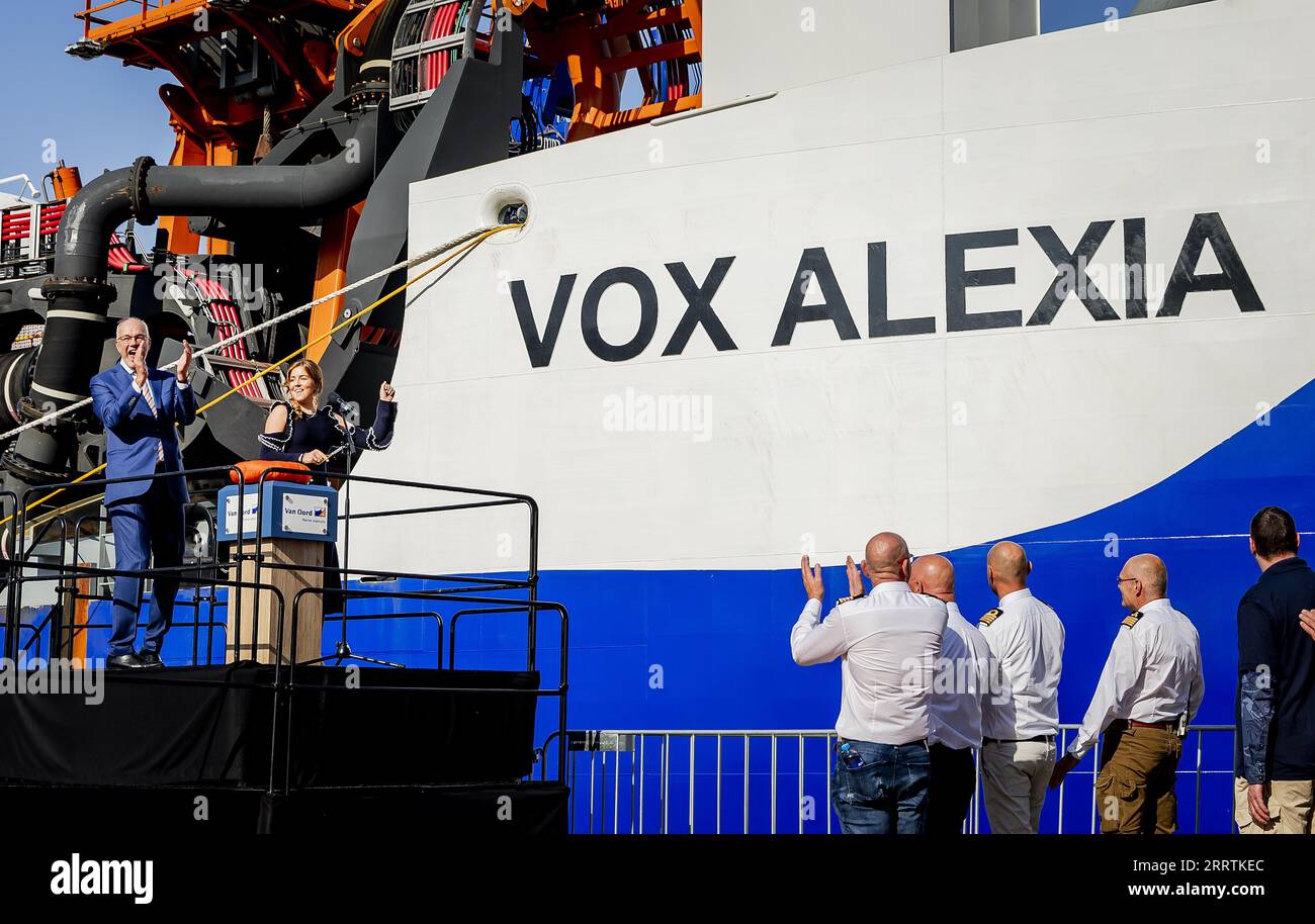 ROTTERDAM - Princess Alexia names Van Oord trailing suction hopper ...