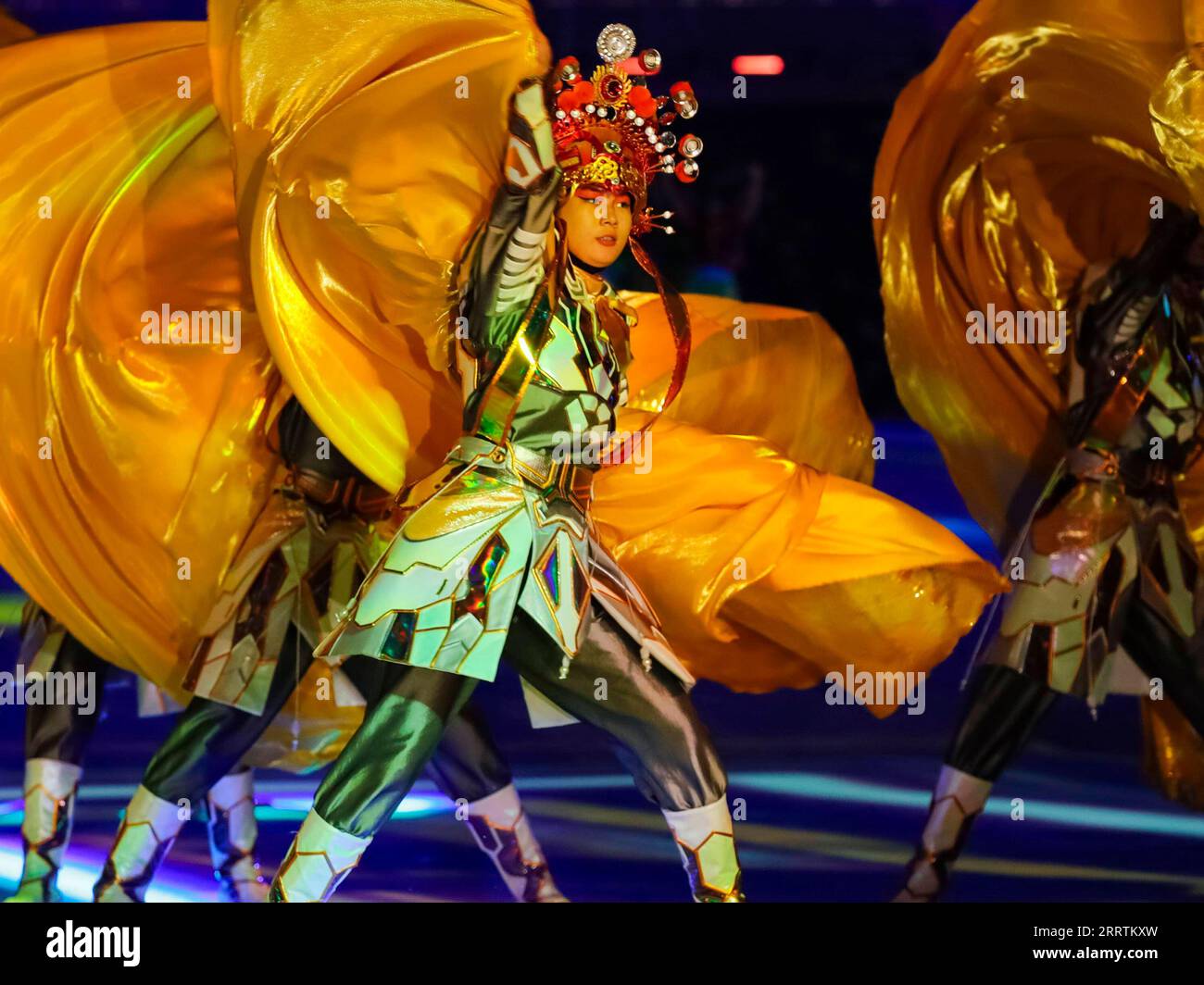 230729 -- CHENGDU, July 29, 2023 -- Ren Xin front performs with other ...