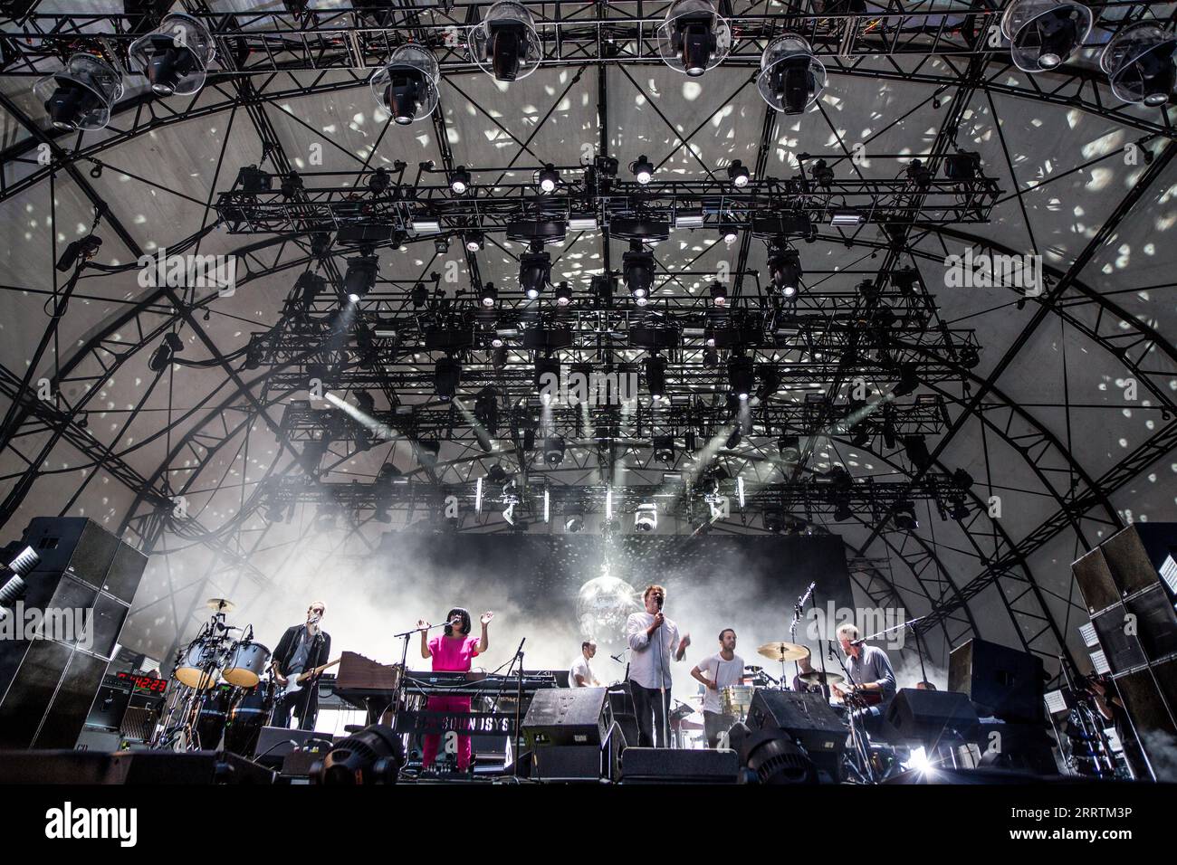 Lcd soundsystem hi-res stock photography and images - Alamy