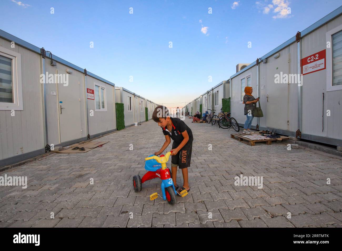 Container city earthquake survivors hi-res stock photography and images ...