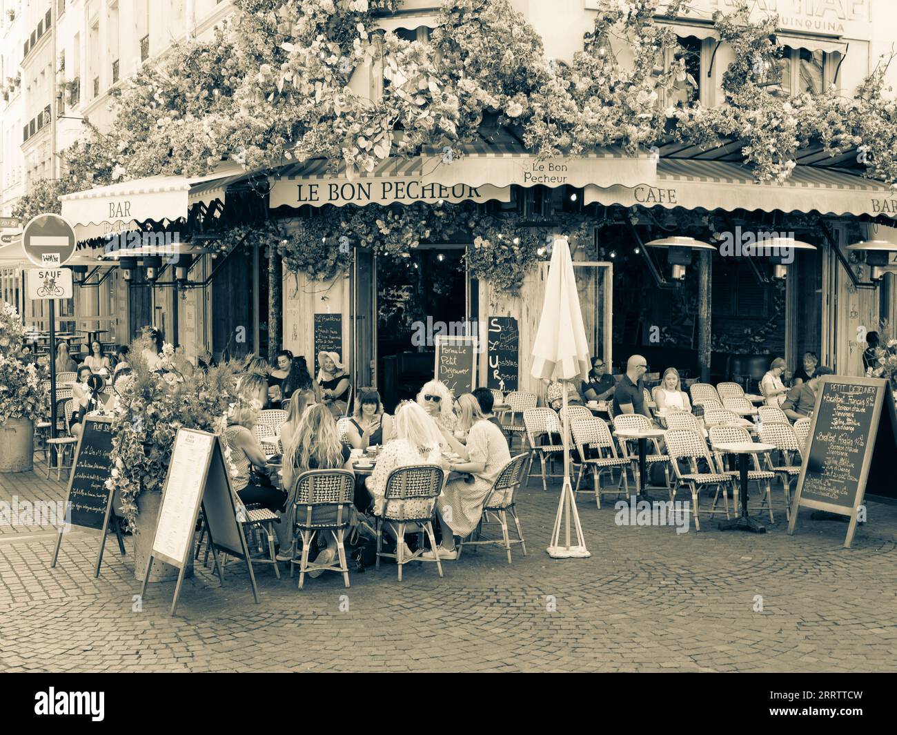 Hen do party europe hi-res stock photography and images - Alamy