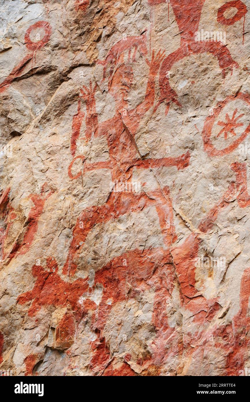 Huashan rock paintings hi-res stock photography and images - Alamy