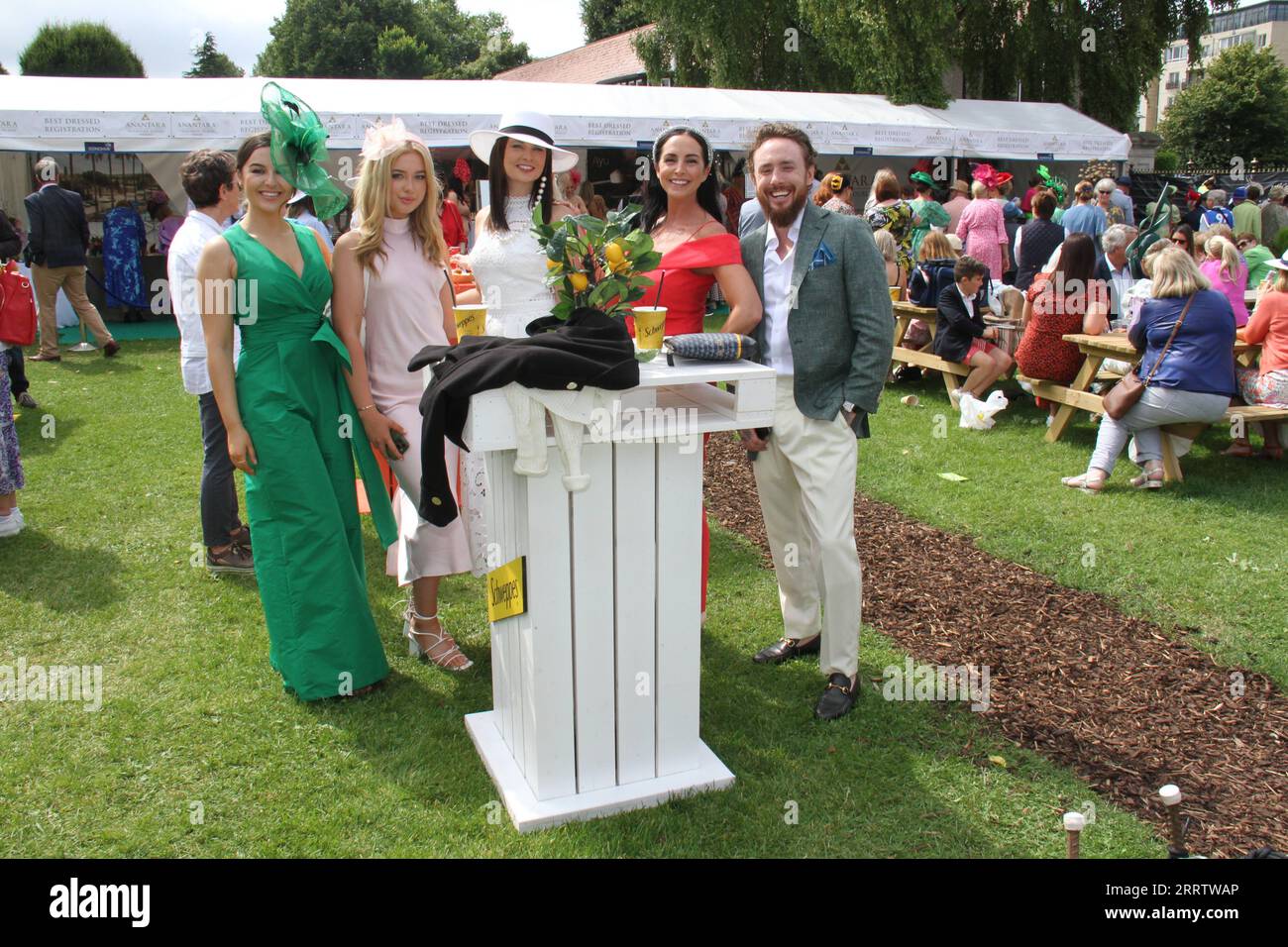 Best dressed competition hi-res stock photography and images - Alamy