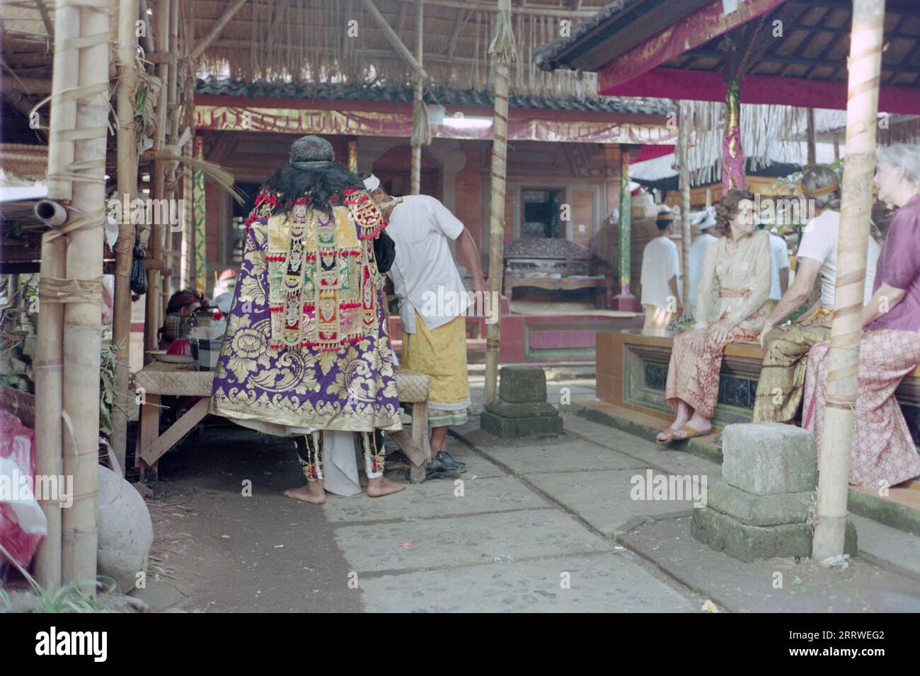 Gathering at the temple in Bali during ceremony Stock Photo - Alamy