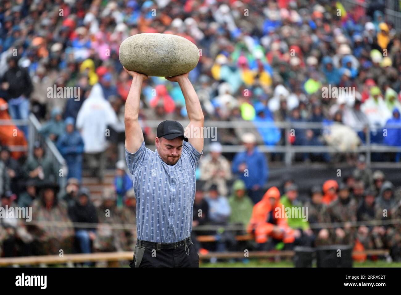 Stone throwing competition hi-res stock photography and images - Alamy