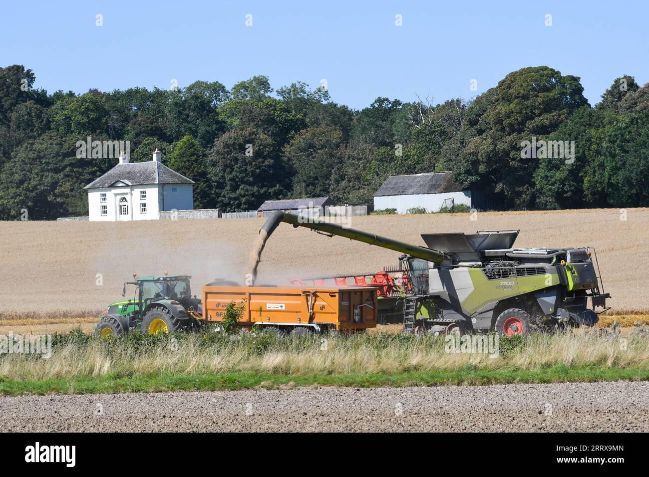 Gathering land hi-res stock photography and images - Alamy