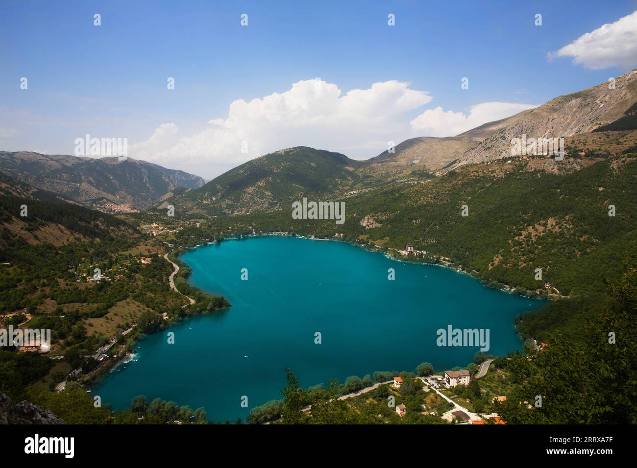 Lake of Scanno during daylight Stock Photo - Alamy