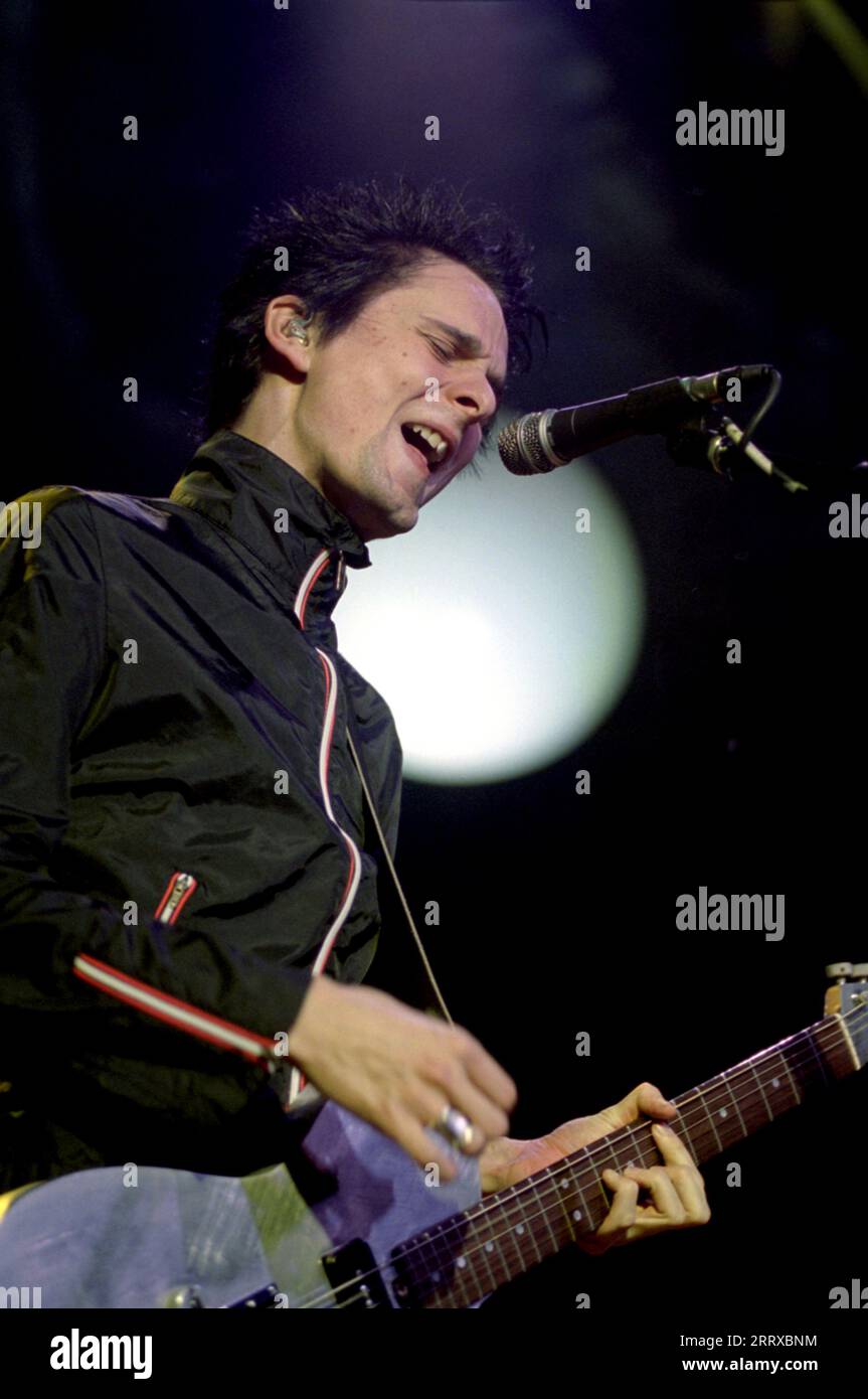 Muse 2001 hi-res stock photography and images - Alamy