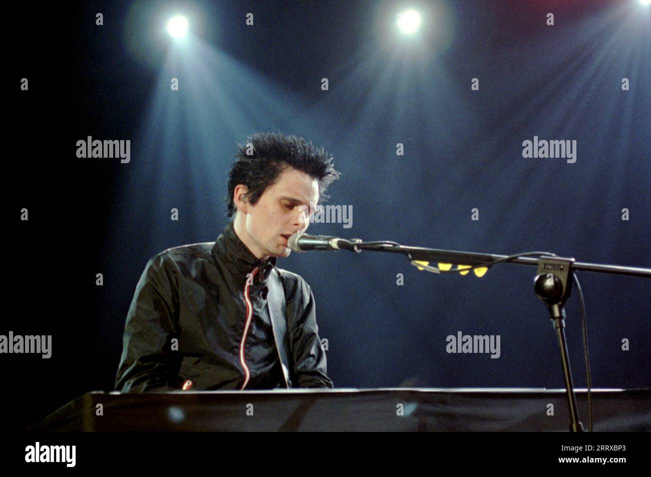 Muse 2001 hi-res stock photography and images - Alamy