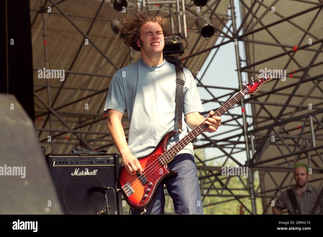 Chris wolstenholme 2000 hi-res stock photography and images - Alamy