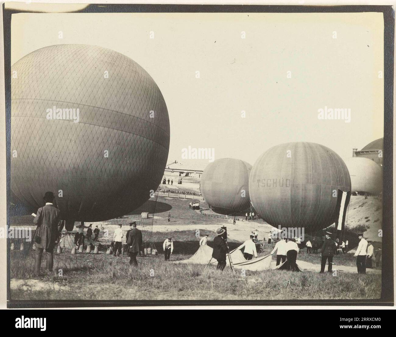 The Third Gordon Bennett Balloon Race, 10-Oct-1908 , the world's oldest ...