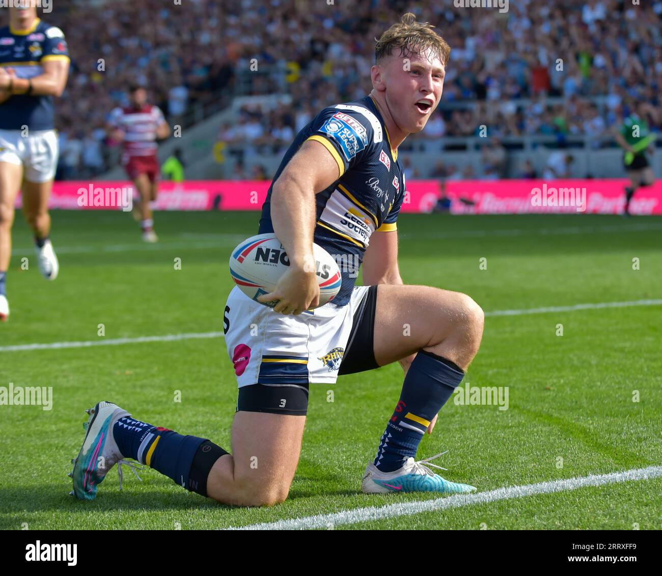Harry Newman #3 of Leeds Rhinos scores a try and video referee ...