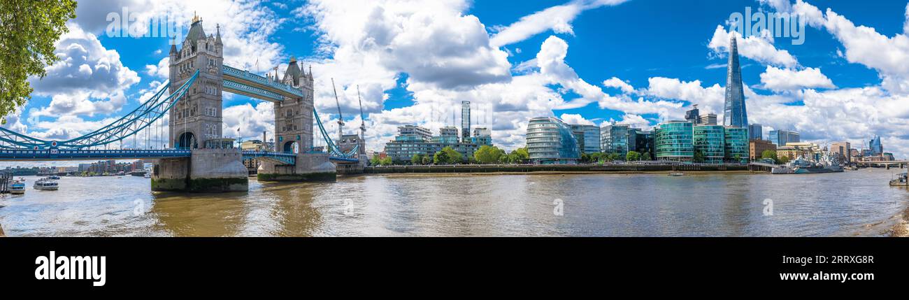Tower bridge and Thames riverfront skyline panoramic view in London ...