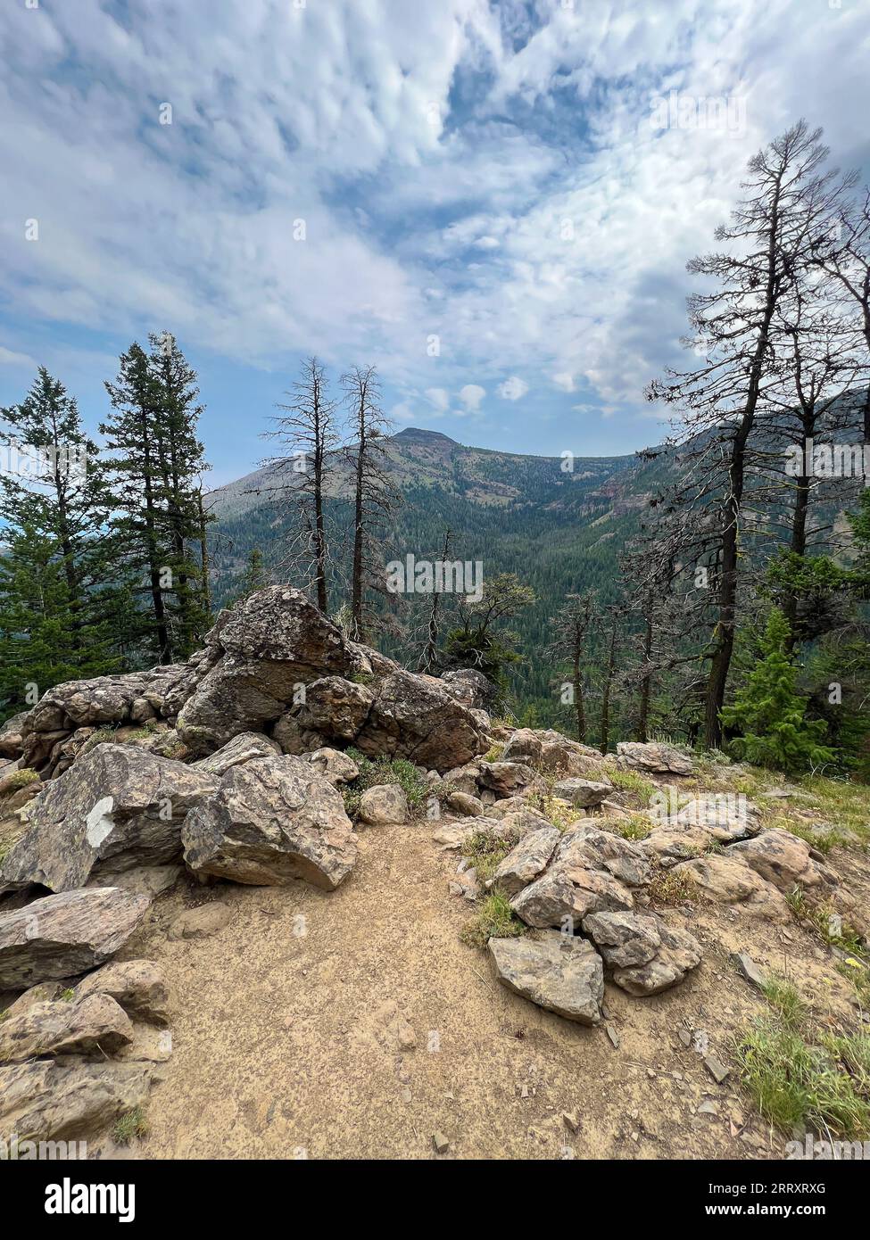 Slide lake trail hi-res stock photography and images - Alamy