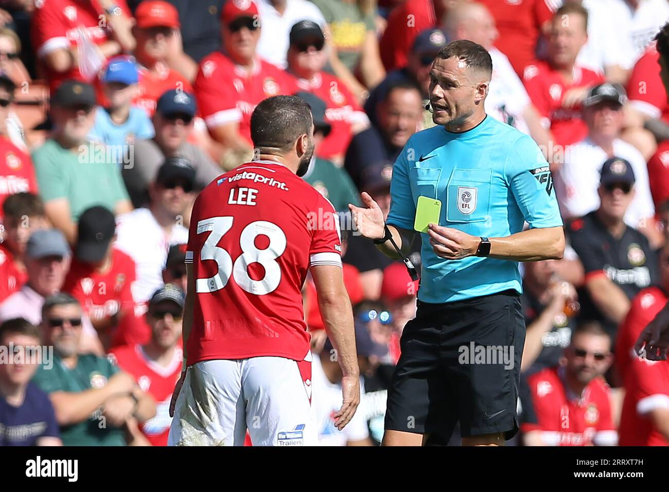 Leigh doughty referee hi-res stock photography and images - Alamy