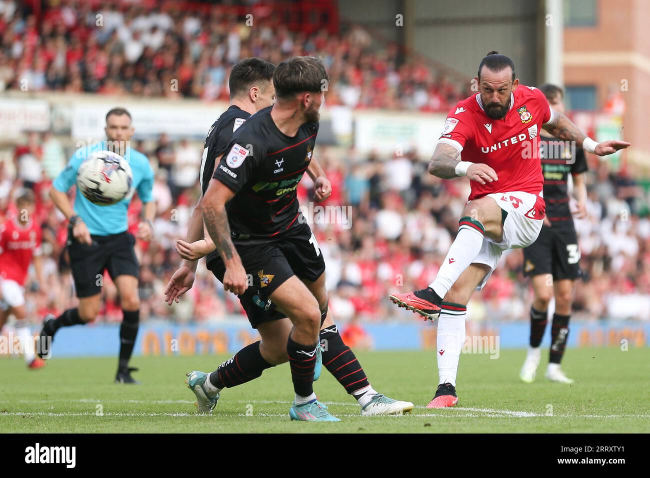 Wrexham, UK. 09th Sep, 2023. Steven Fletcher of Wrexham tries a shot ...