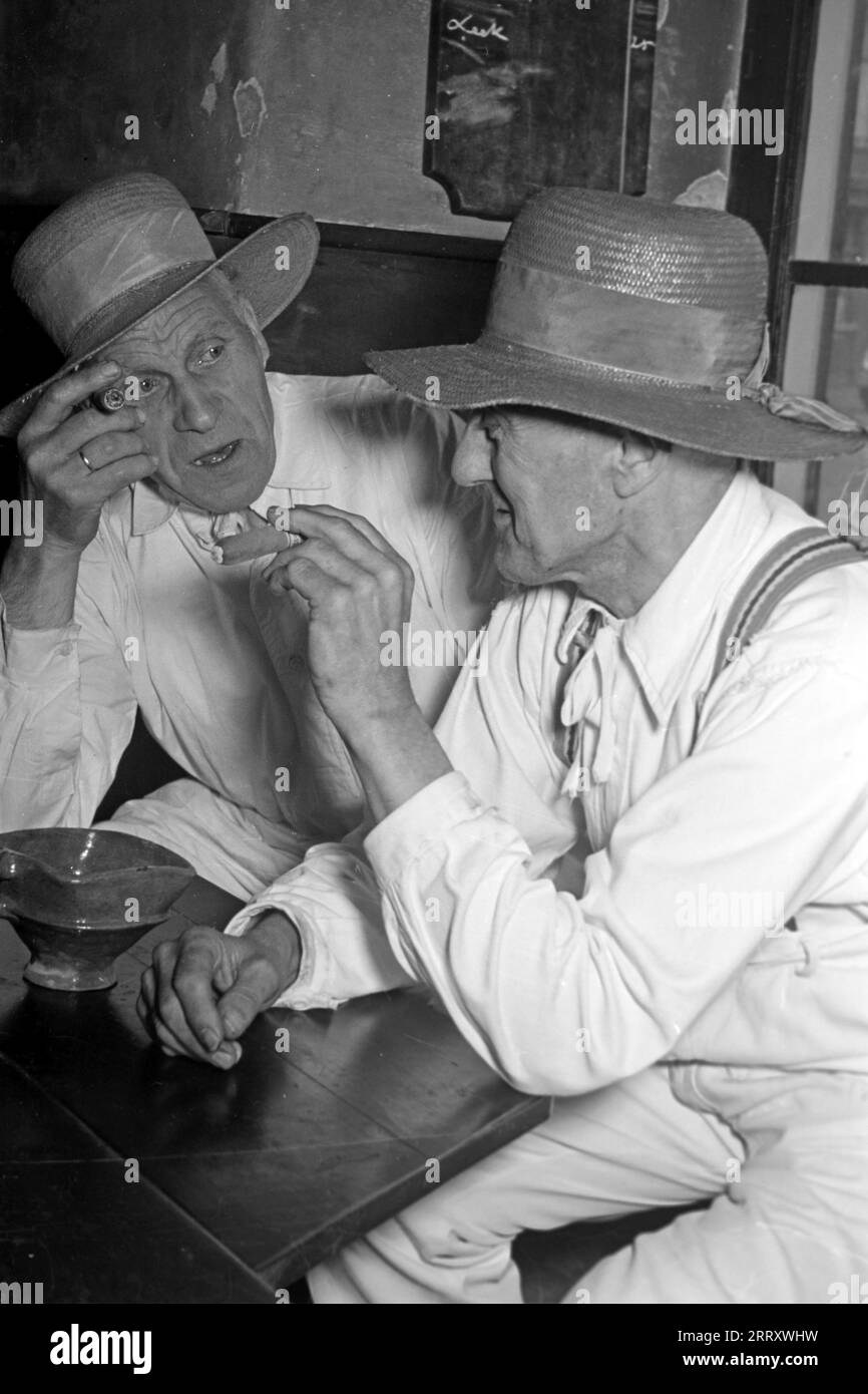 It is done travel Black and White Stock Photos & Images - Alamy