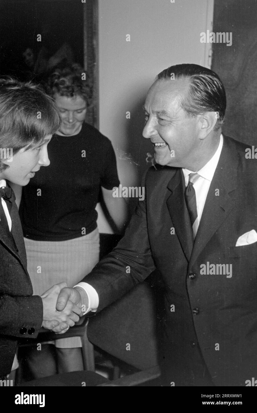 Herbert Blankenhorn, deutscher Botschafter in Paris und ständiger ...