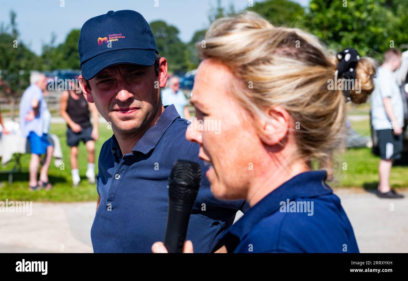 Images of racehorses hi-res stock photography and images - Alamy