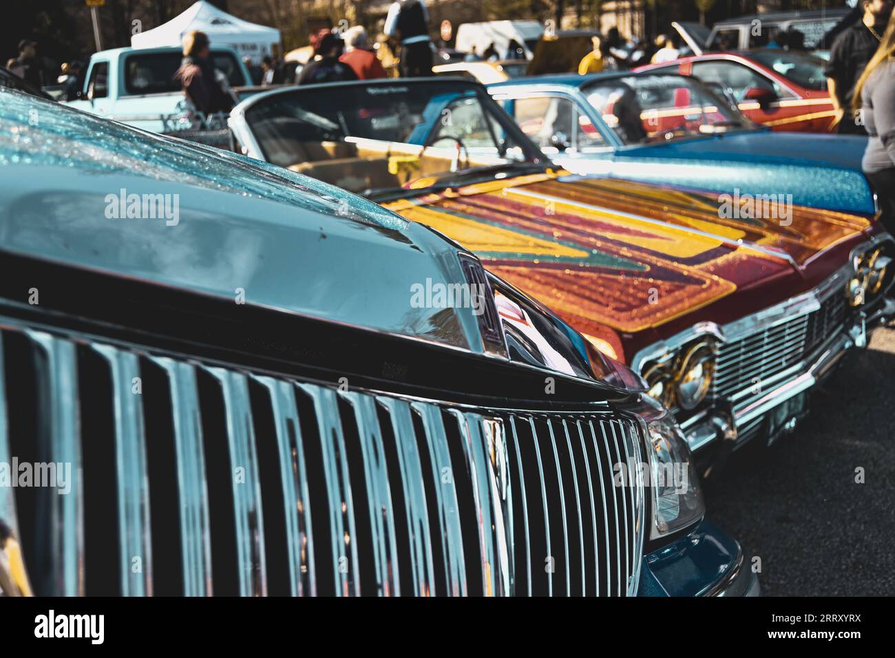 Carscene hi-res stock photography and images - Alamy