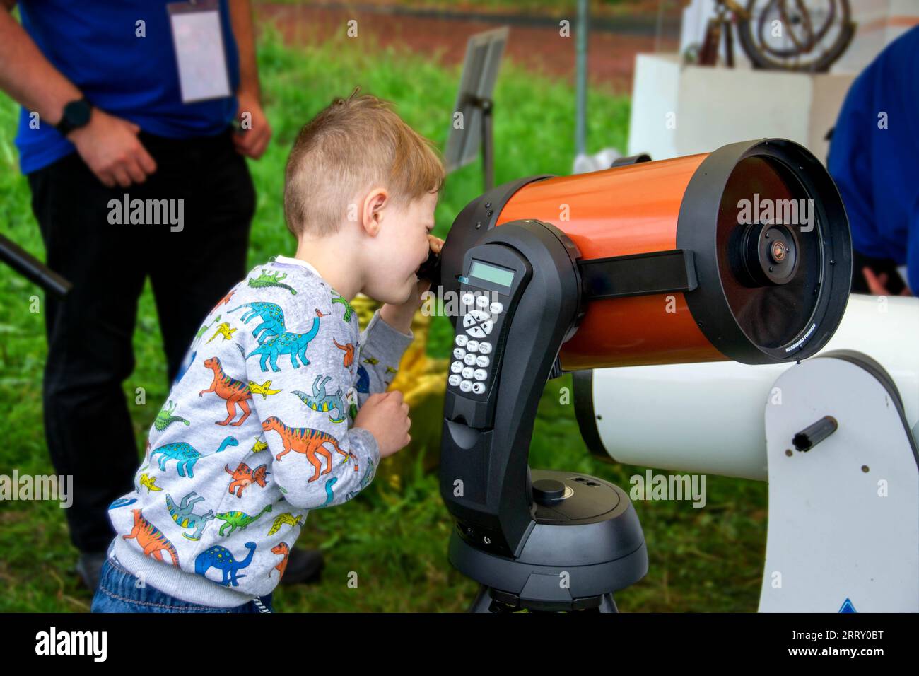 Child Looking Into Telescope Star Gazing, Binoscope. Stationary city ...