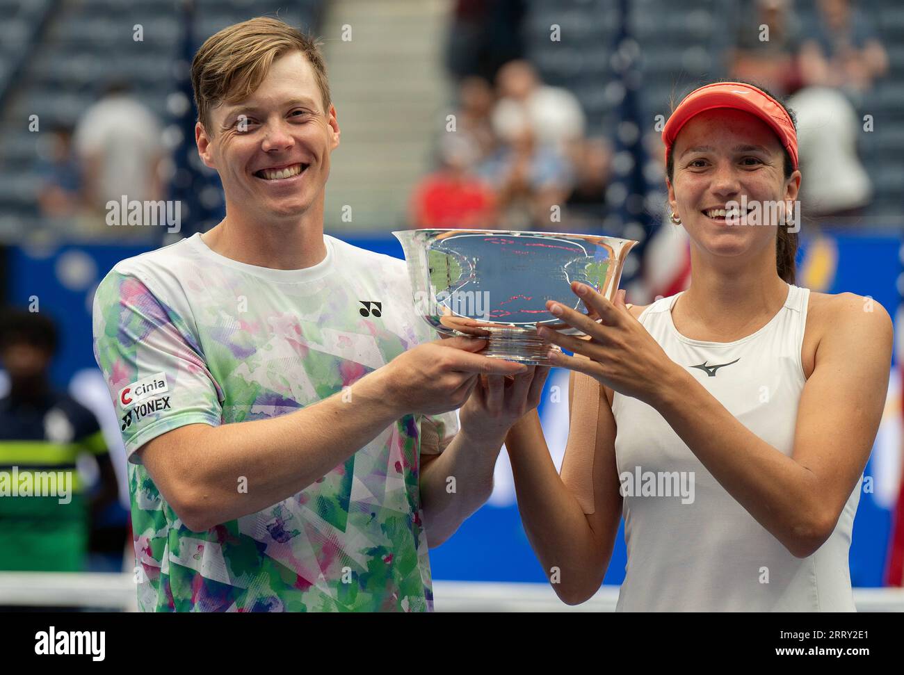 Pegula trophy 2023 hi-res stock photography and images - Alamy